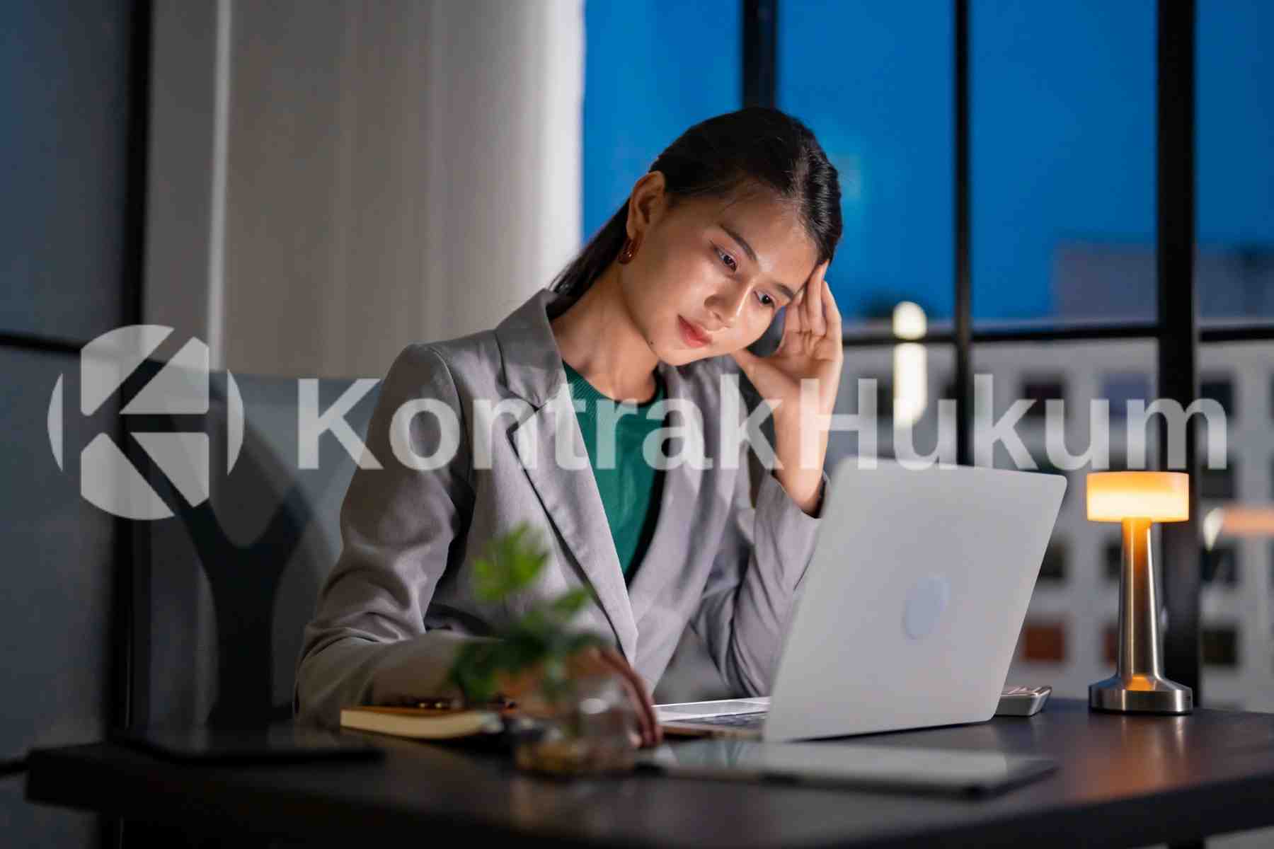Aturan Jam Lembur dan Upah Lembur untuk Staff Back Office